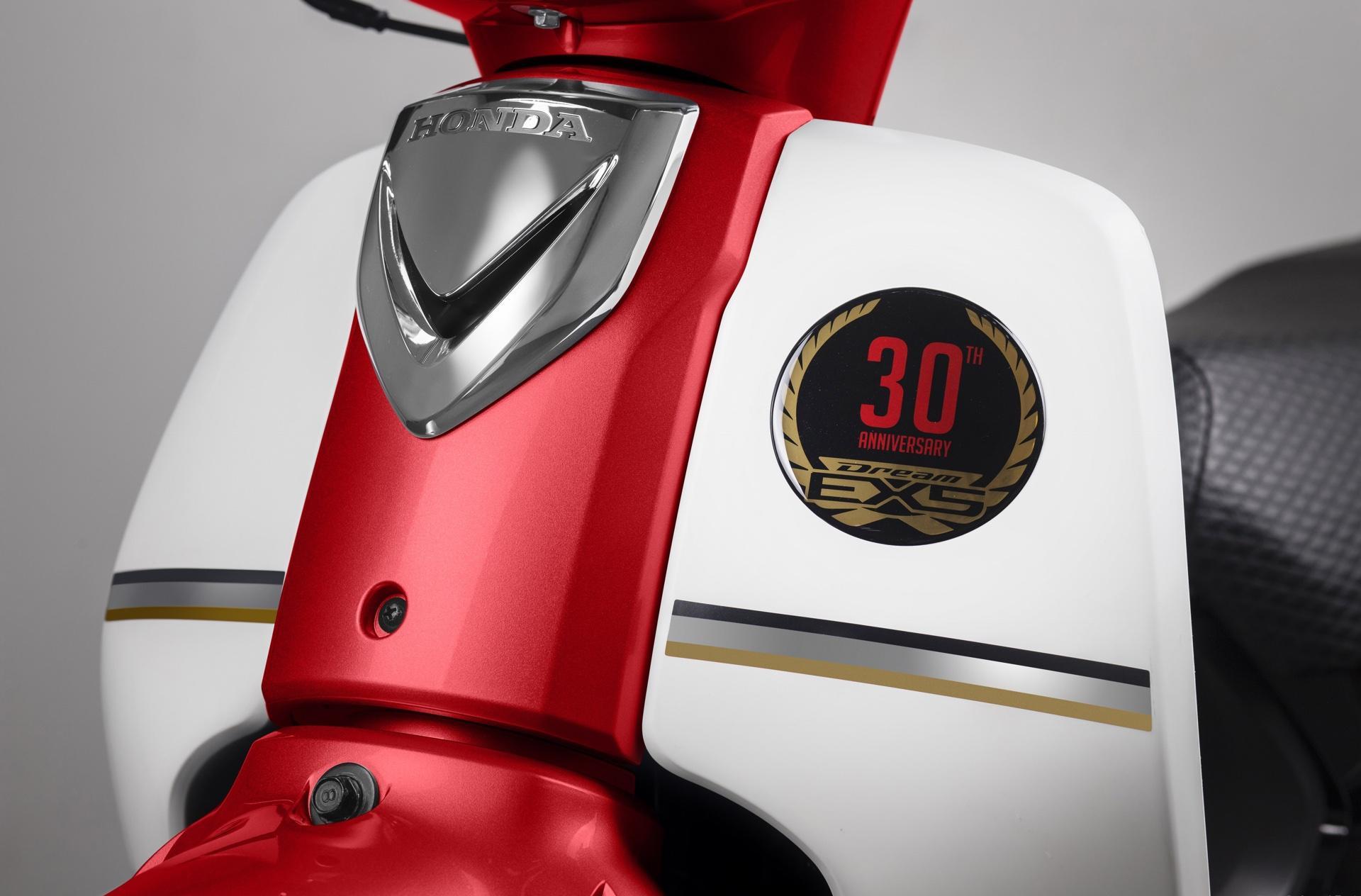 Honda EX5 Fi Edisi Terhad rai ulang tahun ke-30 | Gohed Gostan