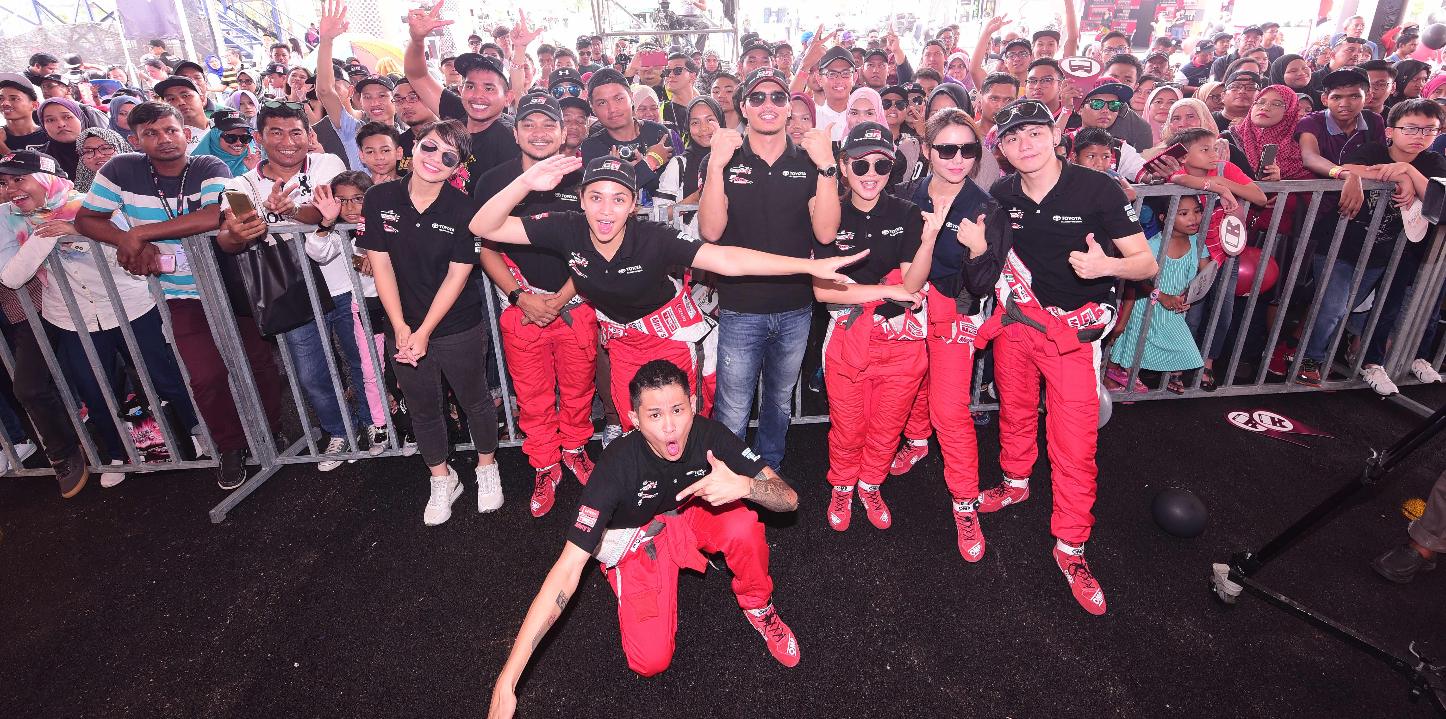 [L-R] Janna Nick, Shukri Yahaya, Diana Danielle, Fattah Amin, Geraldine ...